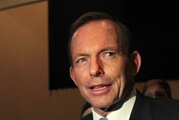 Government 'howls down' its critics: Abbott
