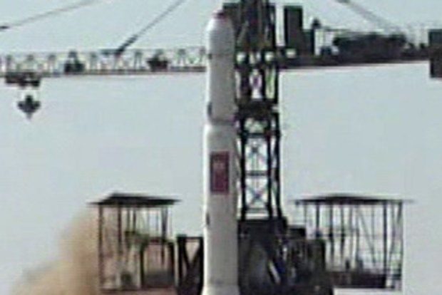 North Korea flags nuke test, rockets aimed at "enemy" US