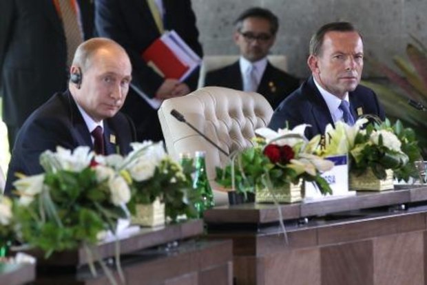 Tony Abbott defends Vladimir Putin's attendance at G20 summit