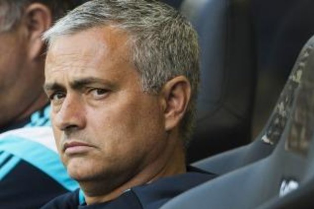 Chelsea's Jose Mourinho: I will not apologise to Petr Cech