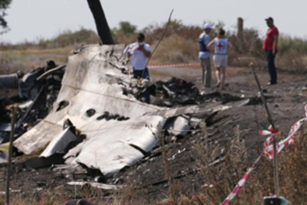 Soldiers join mission to find MH17 victims