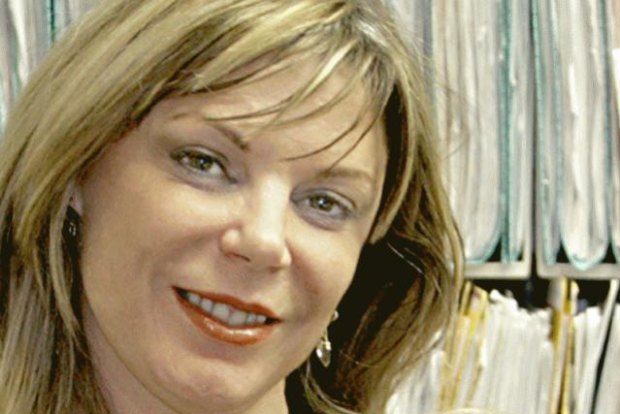 Doctor dies while stuck in lover's chimney