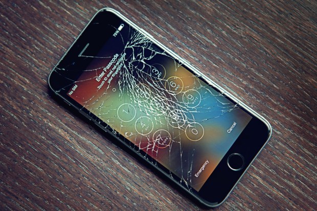 Apple repairs: How easy is it to fix your own iPhone? Not easy enough ...