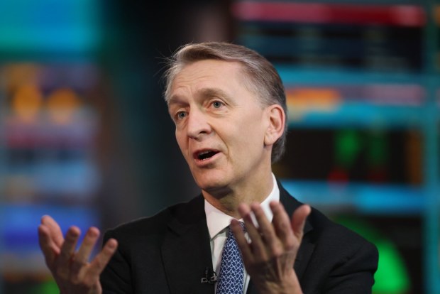 Brookfield CEO Bruce Flatt seeks to reassure investors on property ...