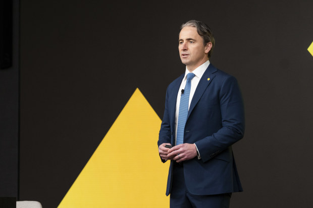 Commonwealth Bank of Australia to sell last of its wealth business