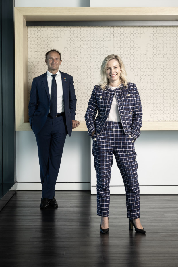 Bank competition: HSBC banks on Australia as China relations thaw