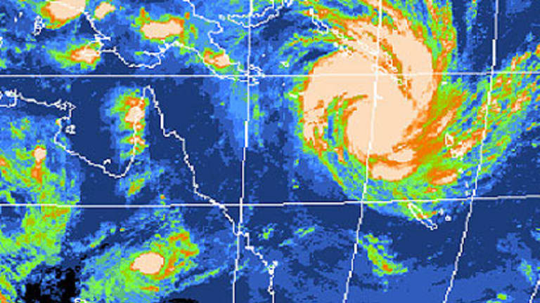 Thousands face evacuation as severe cyclone bears down