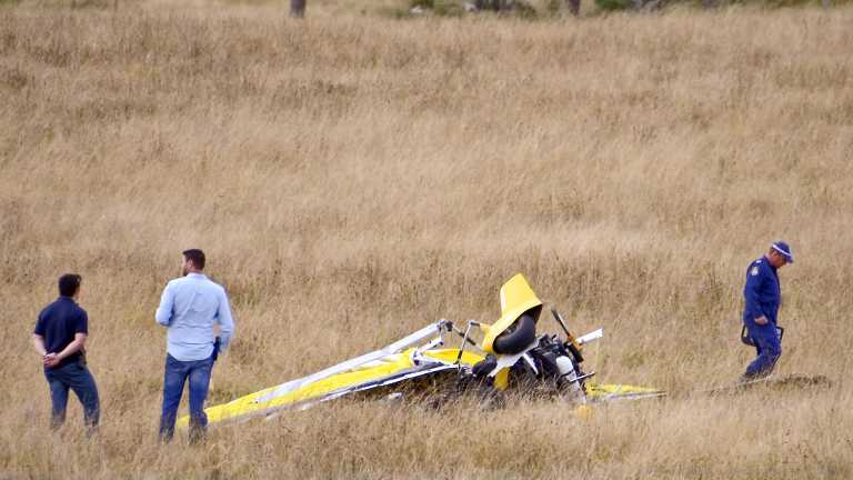 Two people dead in light plane crash in NSW northern tablelands