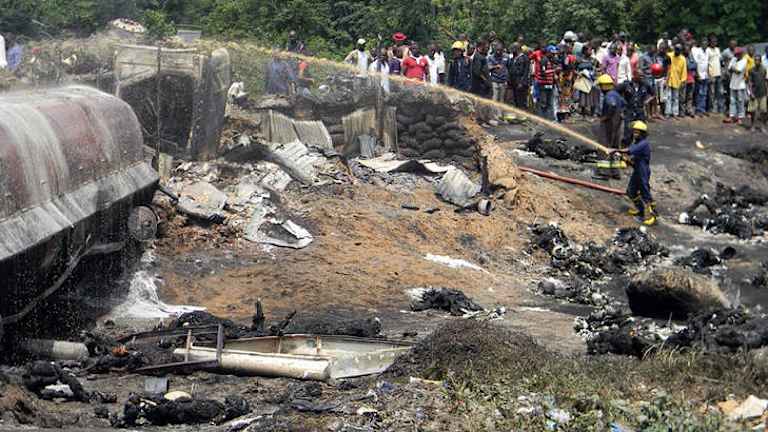 Scores burned to death after petrol tanker blows up Scores burned to death after petrol tanker blows up