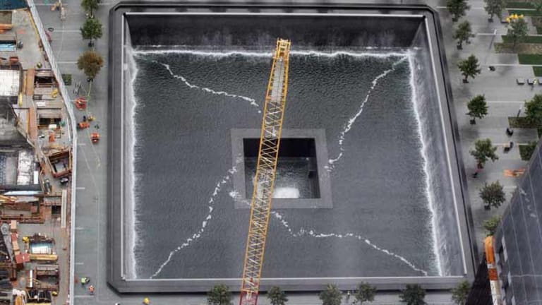 Tribute of Light rises in twin towers' footprints