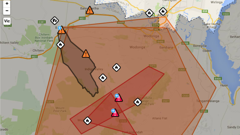 Victorian fires: Blazes destroy homes near Ballarat, threaten outskirts ...