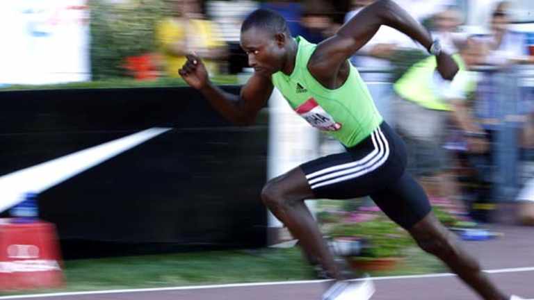 Rudisha breaks 800m world record