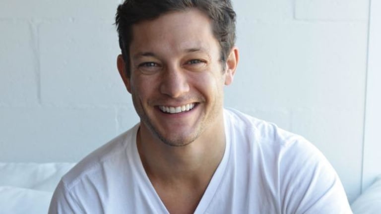 Grease star Rob Mills criticised after posting 'homophobic' grand final ...