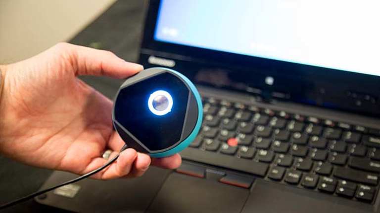 Forget fingerprint scanning, EyeLock myris brings eye scanning to devices