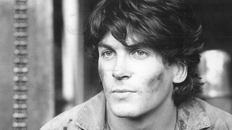 Aussie actor Jon Blake dies