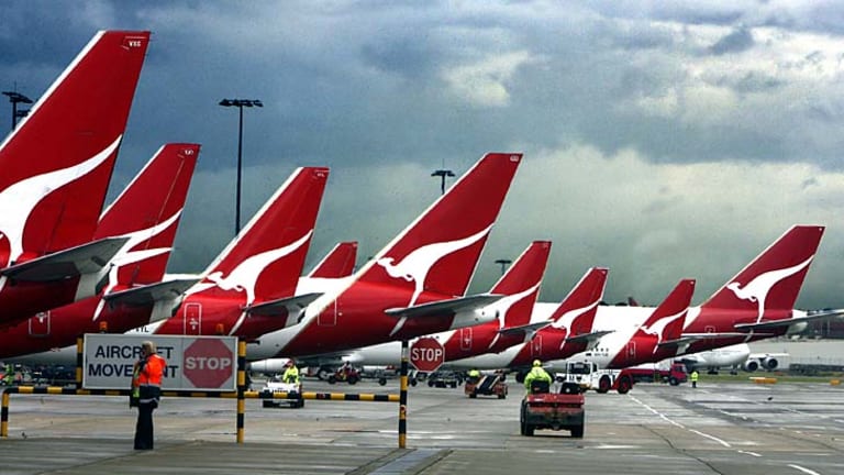 Qantas jobs: managers culled in major shake-up of senior leadership