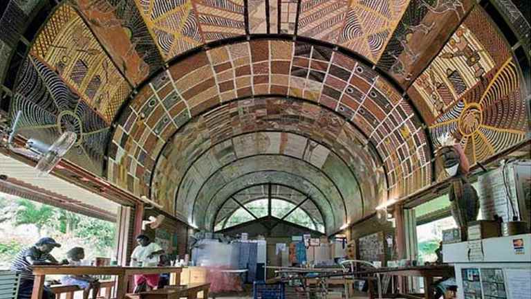 Documenting Tiwi art and tradition