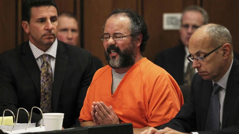 Inside Ariel Castro's house: pictures reveal horrific ordeal endured by ...