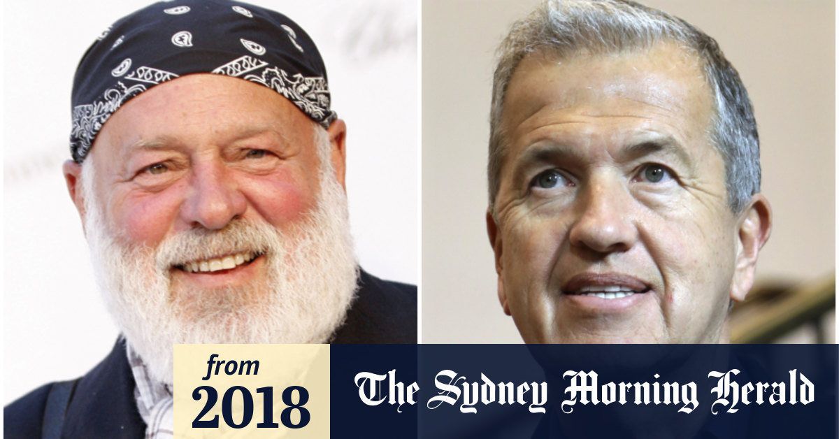 Male models say fashion photographers crossed sexual line