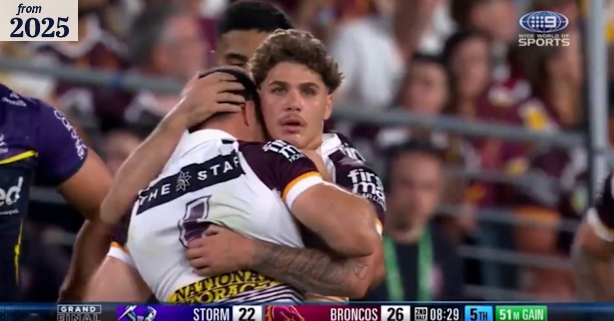 Video: Beautiful moment Reece Walsh helps concussed Ben Hunt