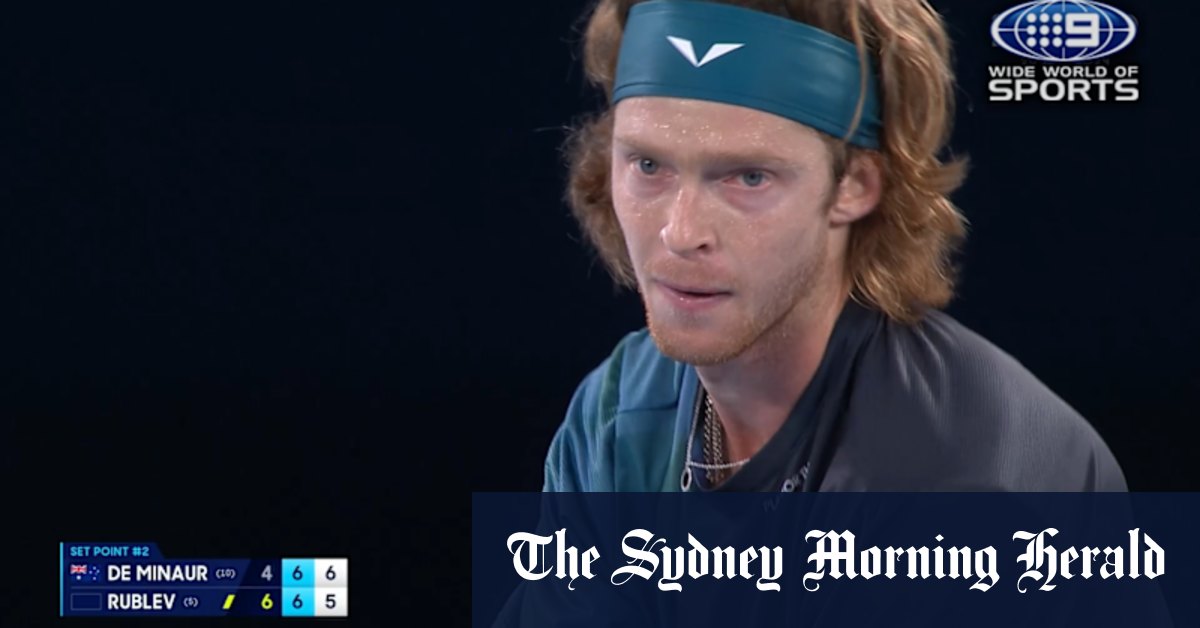 Video: Australian Open Highlights: Alex de Minaur v Andrey Rublev