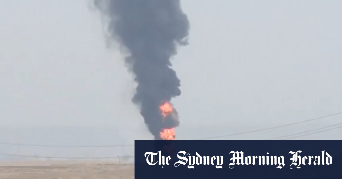 Video: Oil wells in northern Iraq go up in flame