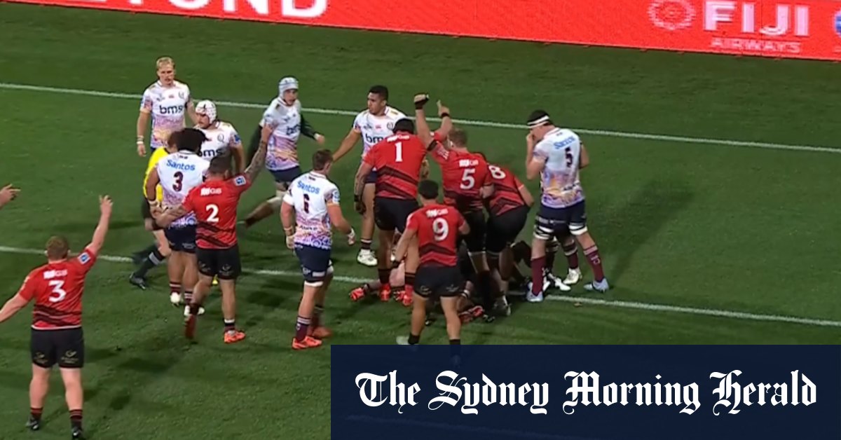 Video: Barrett cashes in on Reds mistake