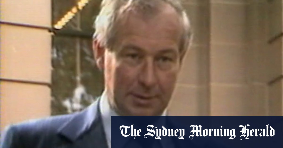 Video: Disgraced detective and murderer Roger Rogerson dead