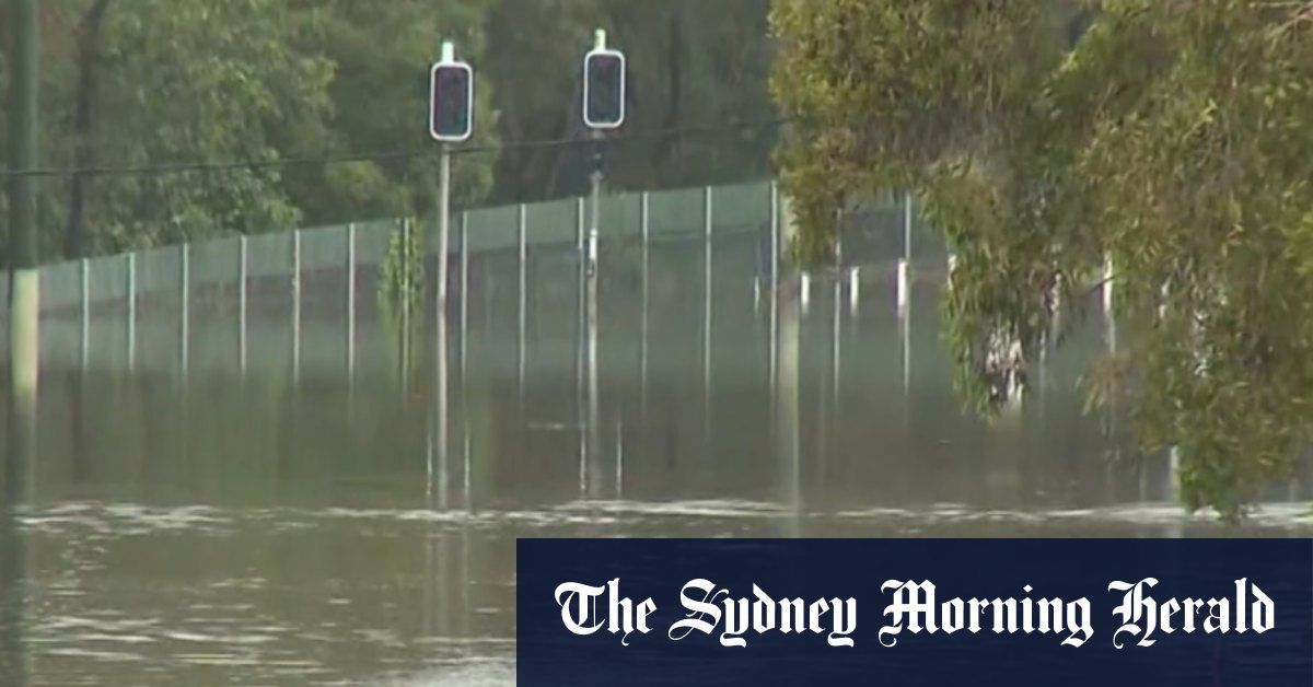 Video: Close calls as flooding hits the Gold Coast