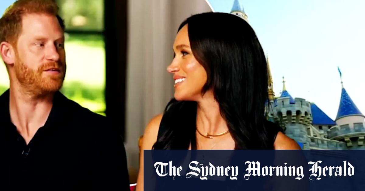 Video: Prince Harry and Princess Megan make appearance in Disneyland ...