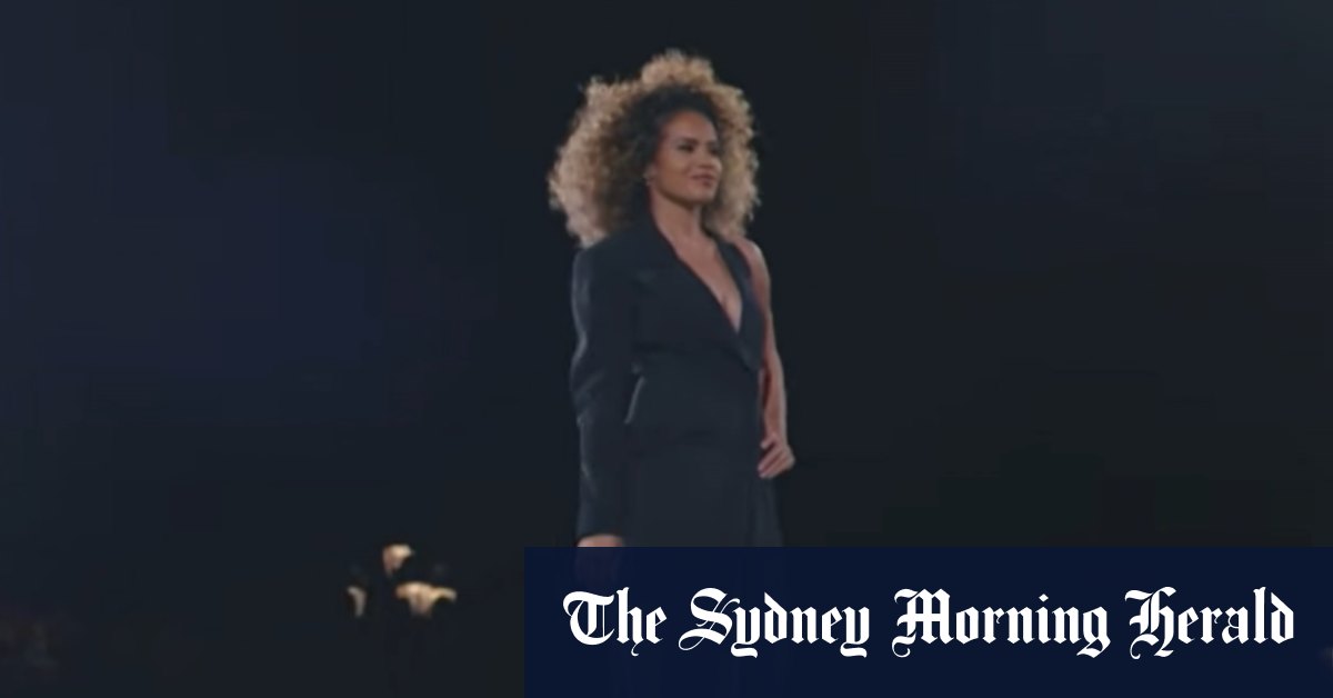 Video: Foster praises 'stunning' Fowler career pivot