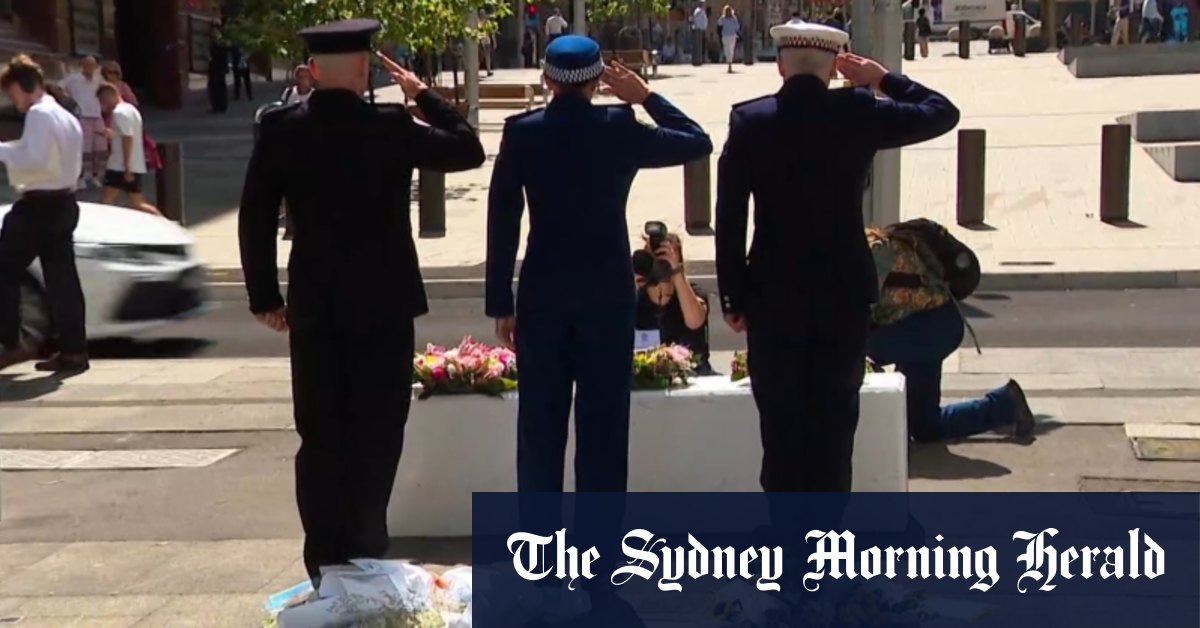 Video: Tributes for victims of Lindt Cafe siege