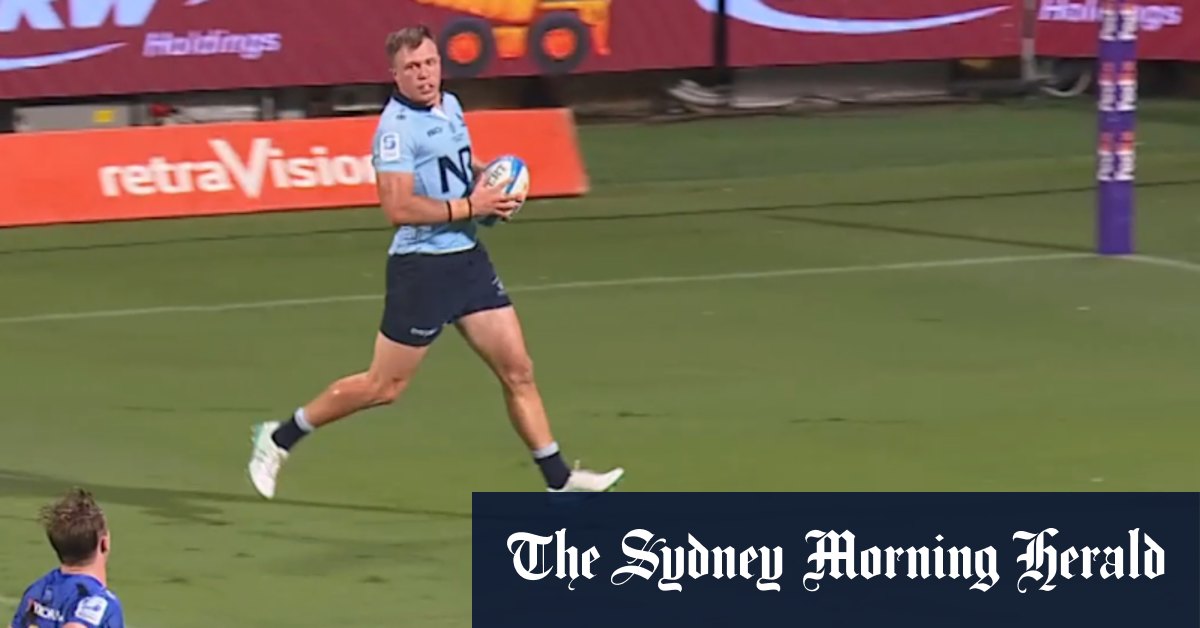 Video: 'Beekeeper' Lancaster finishes slick NSW try
