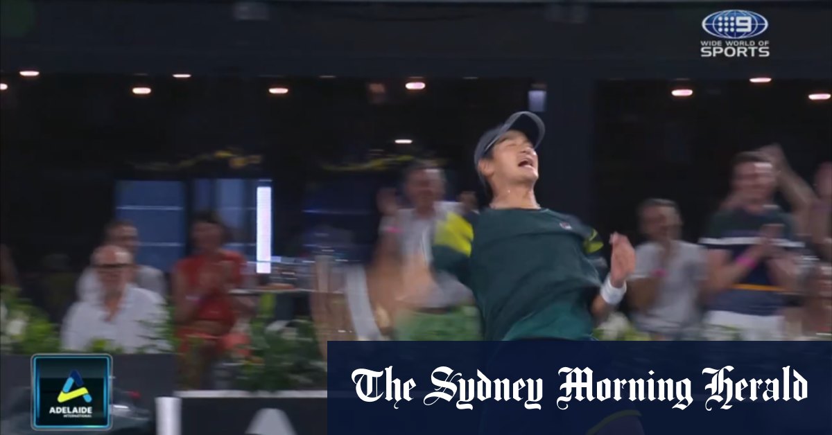 Video: Kwon wins dramatic match-deciding point