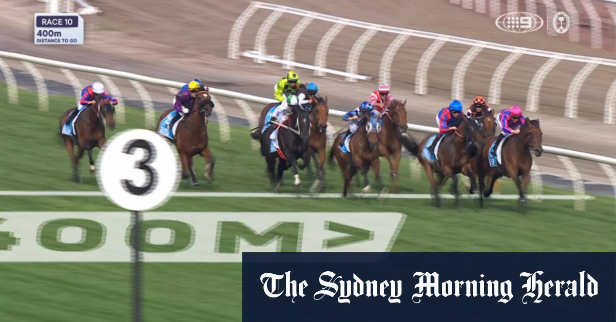 Video Melbourne Cup Race 10 Lexus Melbourne Cup Carnival