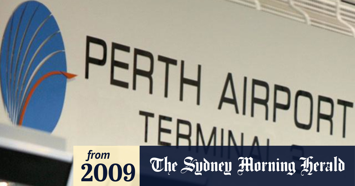 Video: Perth airport closed due to fire