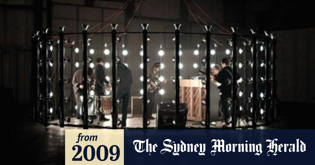 Video: White Rabbits - Percussion Gun