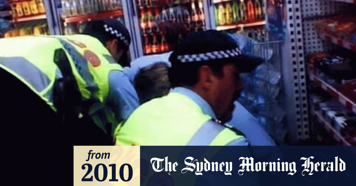 Video: In the line of police night duty