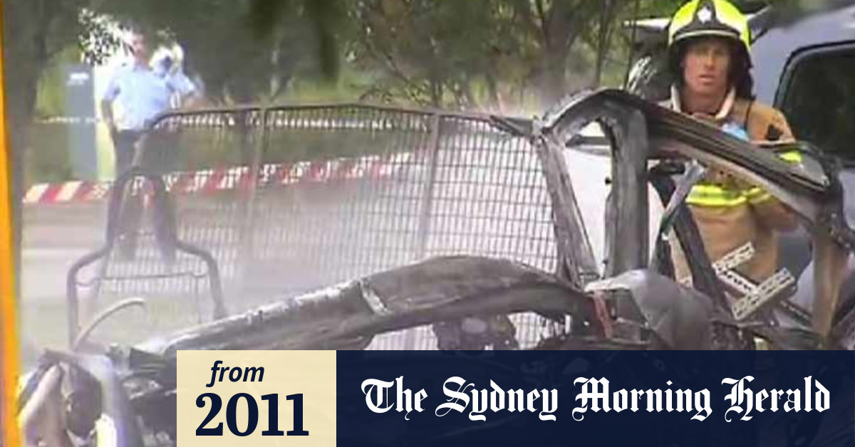 Video: Van explosion in suburbia