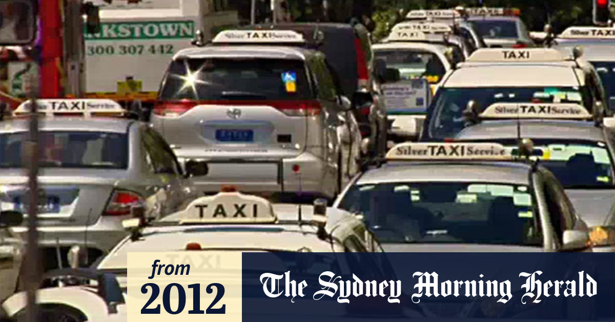 Video: Taxi drivers rally against seatbelts