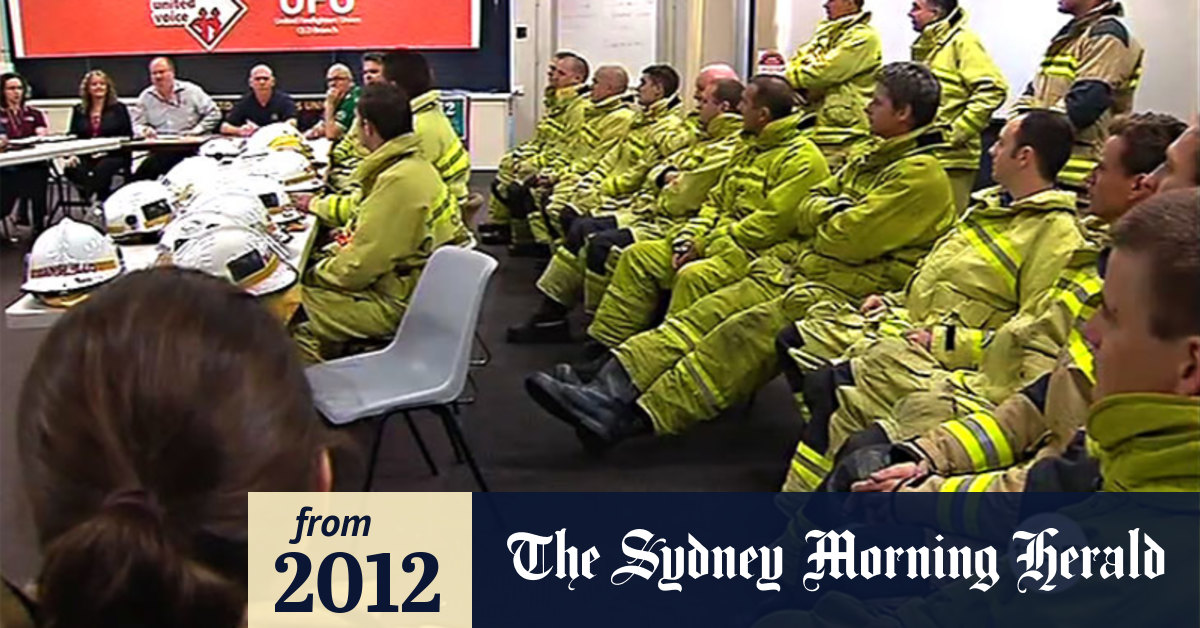 Video: Fire officers plan months of strike action