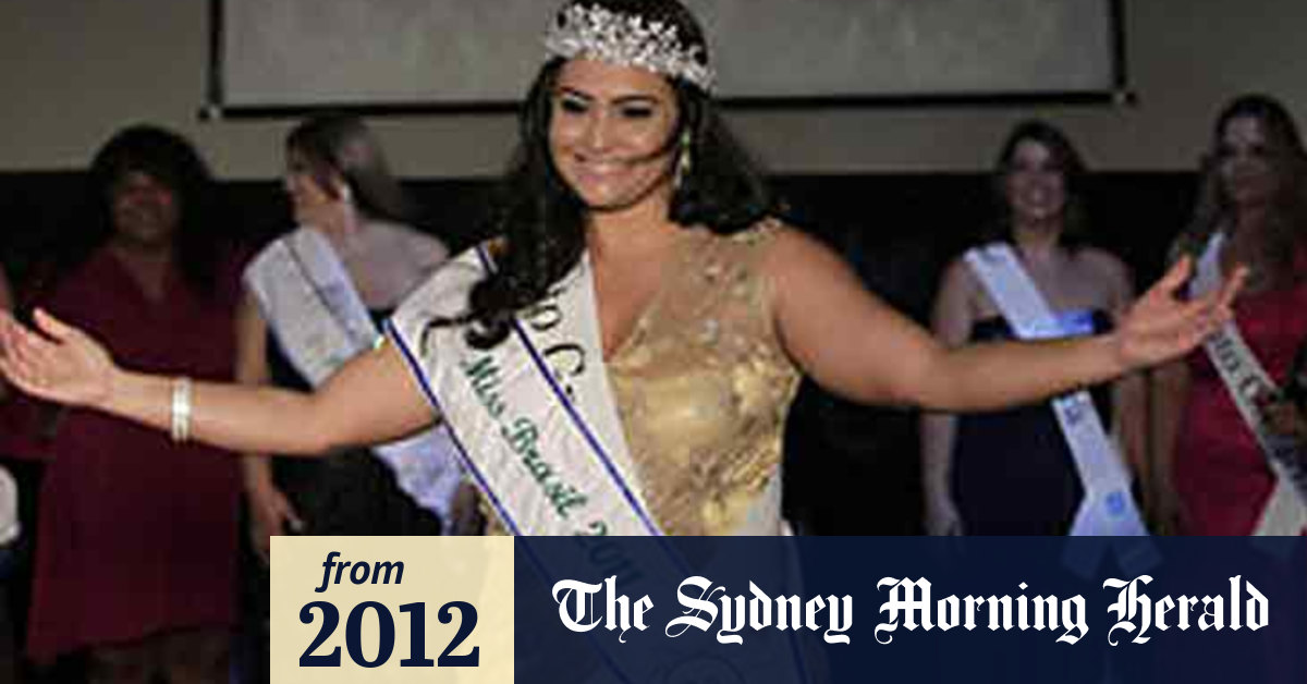 Video: Plus size beauty pageant in Brazil