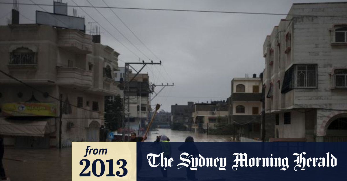 Heavy snow interrupts Jewish sabbath, rain floods Gaza