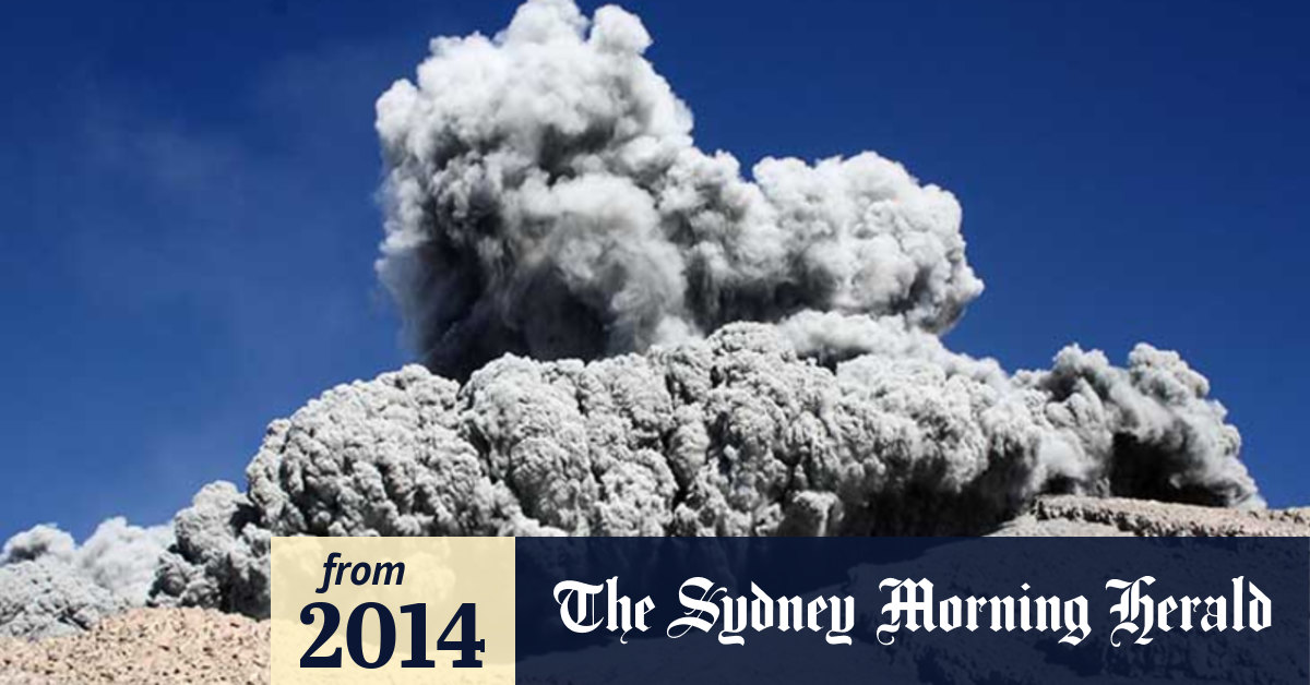 Video: Peruvian volcano set to blow