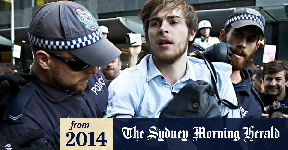 Video: Students protest fee changes