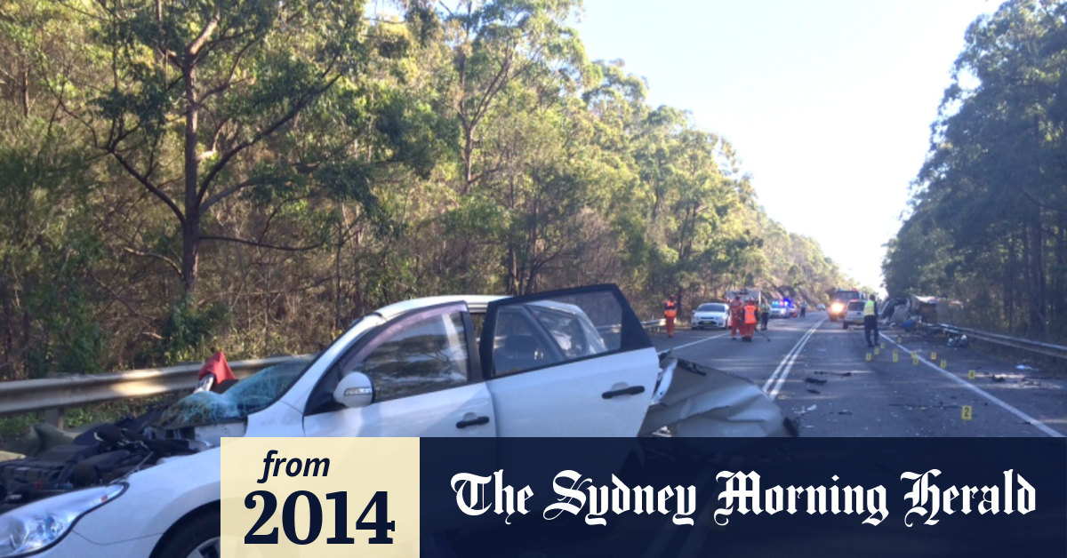 Two dead in crash between car and truck on Pacific Highway near Kempsey