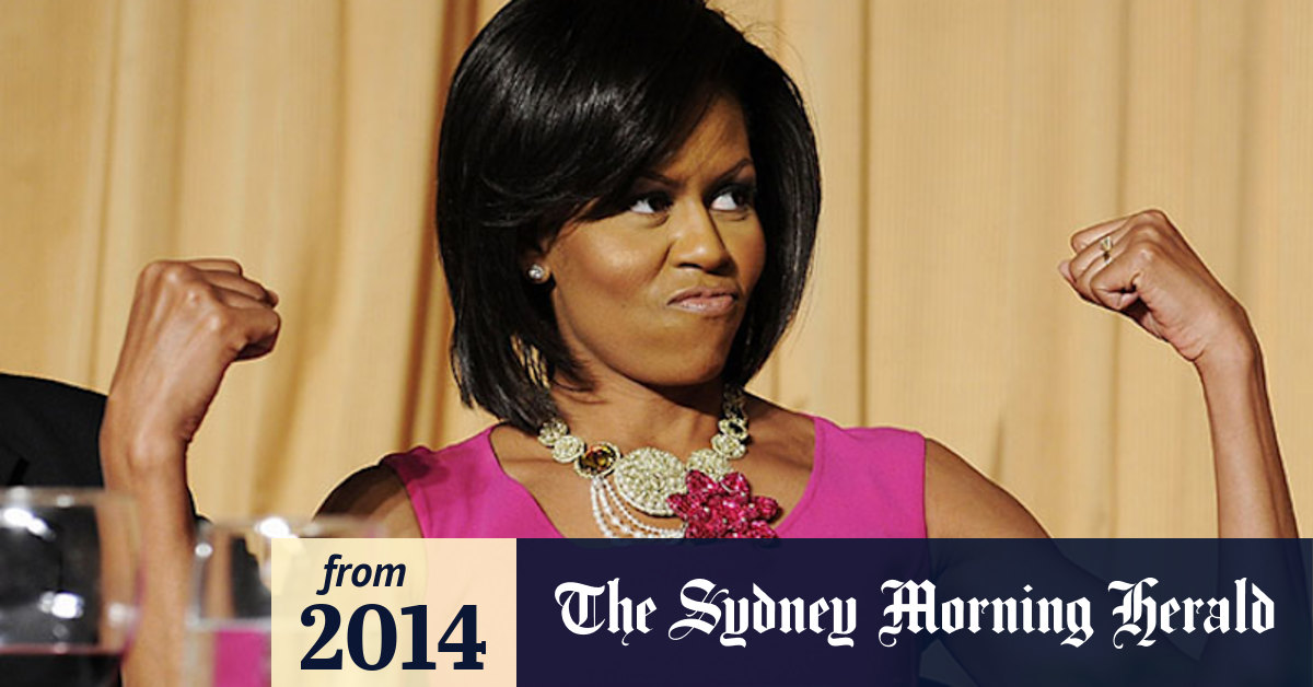 Video: Michelle Obama 'dunks' on LeBron James