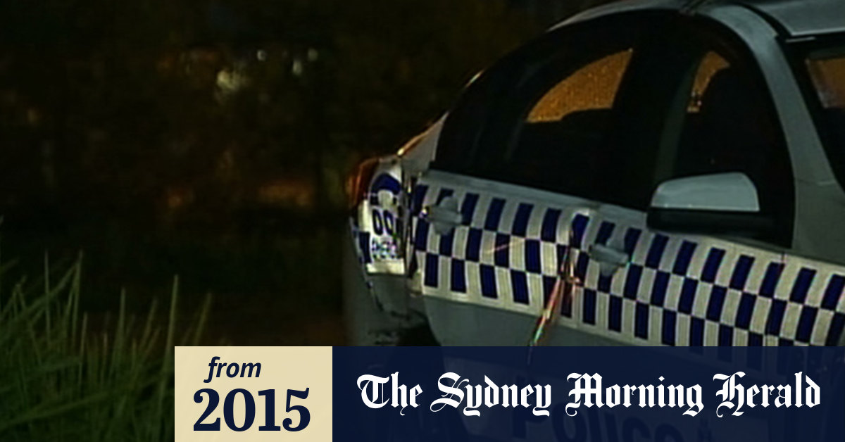 Video: Police officer run over