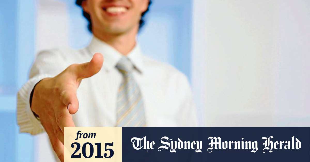 Study shows people sniff their hands after a handshake