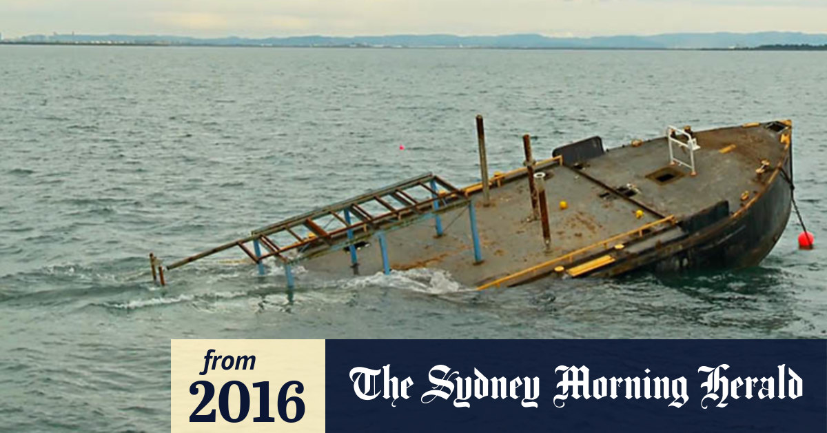 Video: Barge sunk for tug boat hero